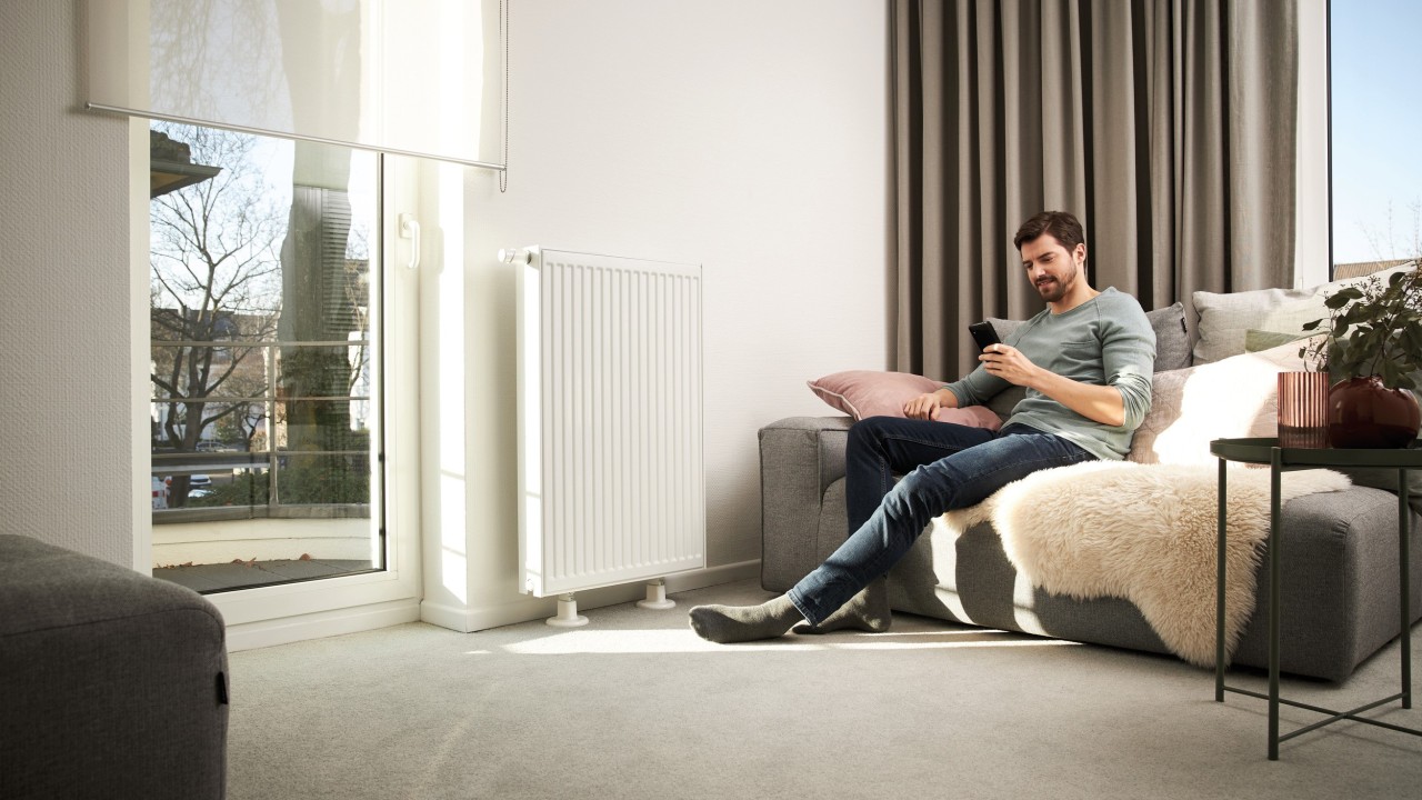 How to replace a radiator | Vaillant