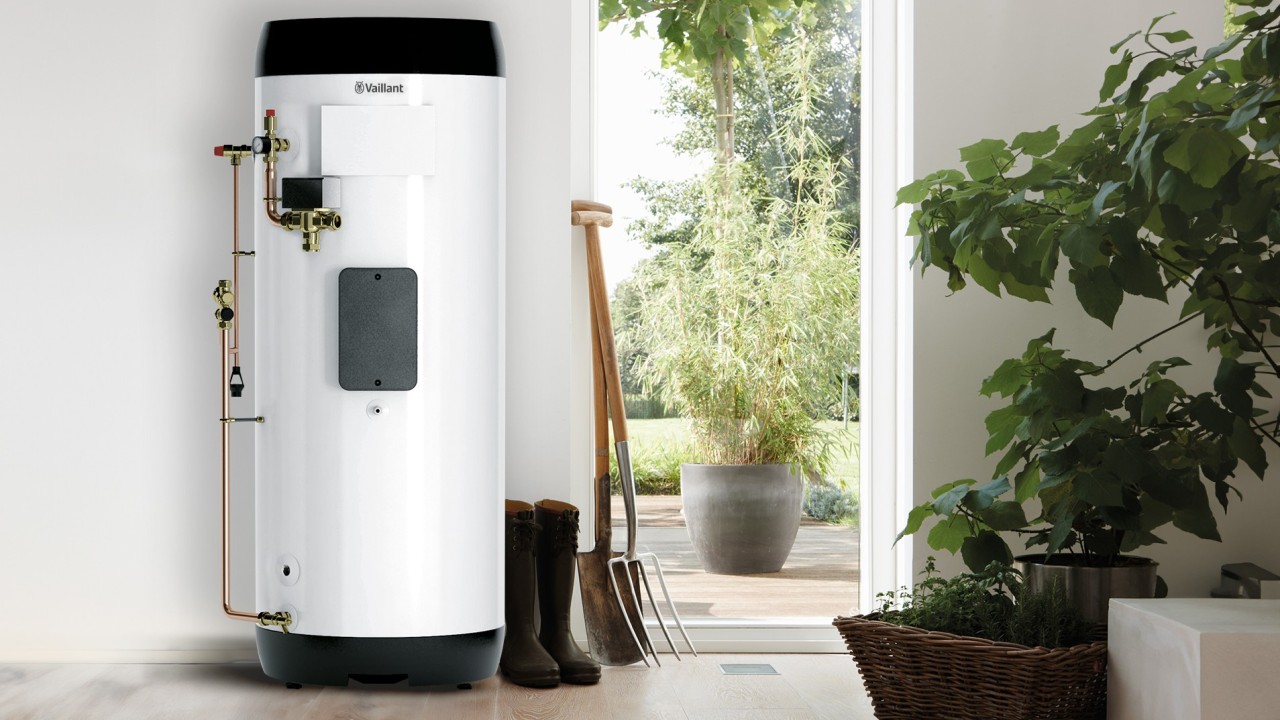 Hot water tank temperature | Vaillant