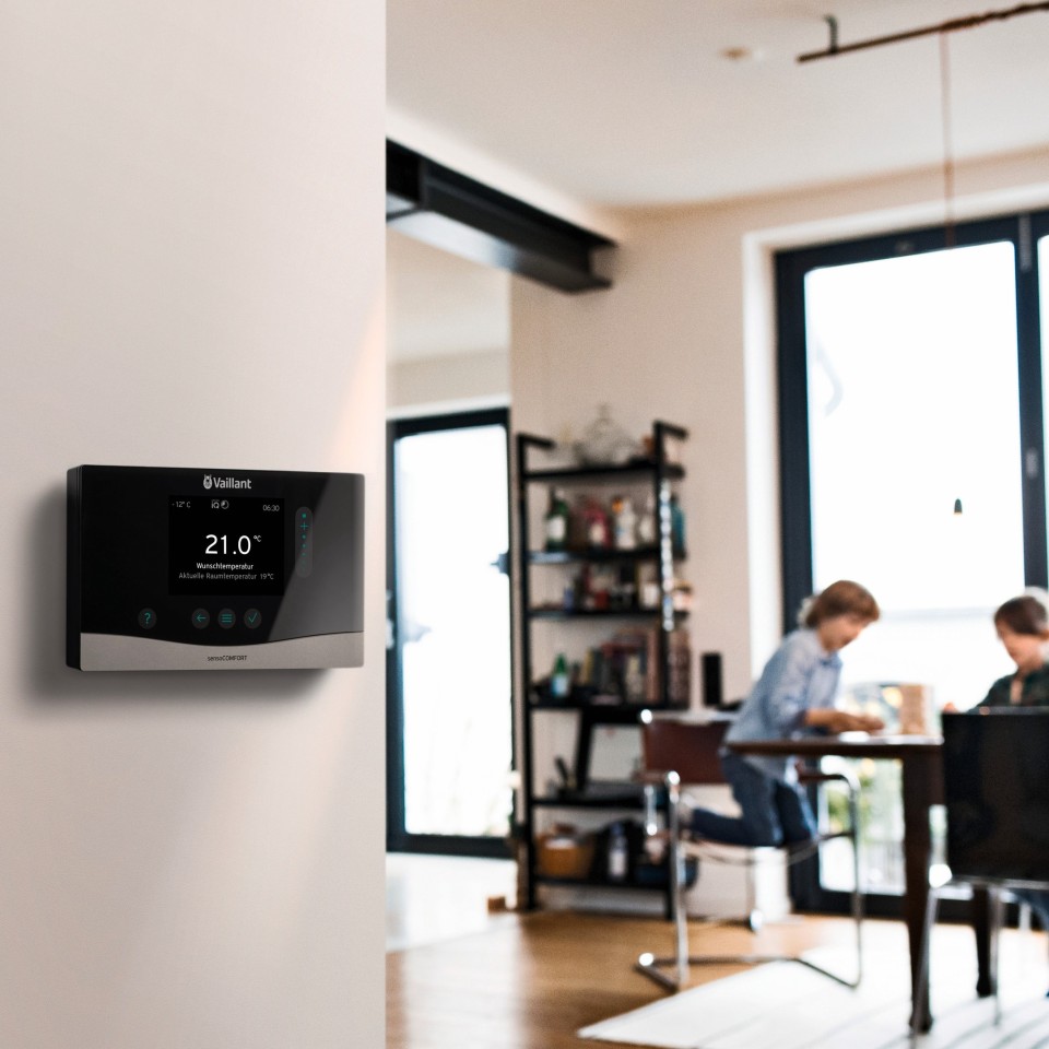 Heating controls and thermostats advice | Vaillant