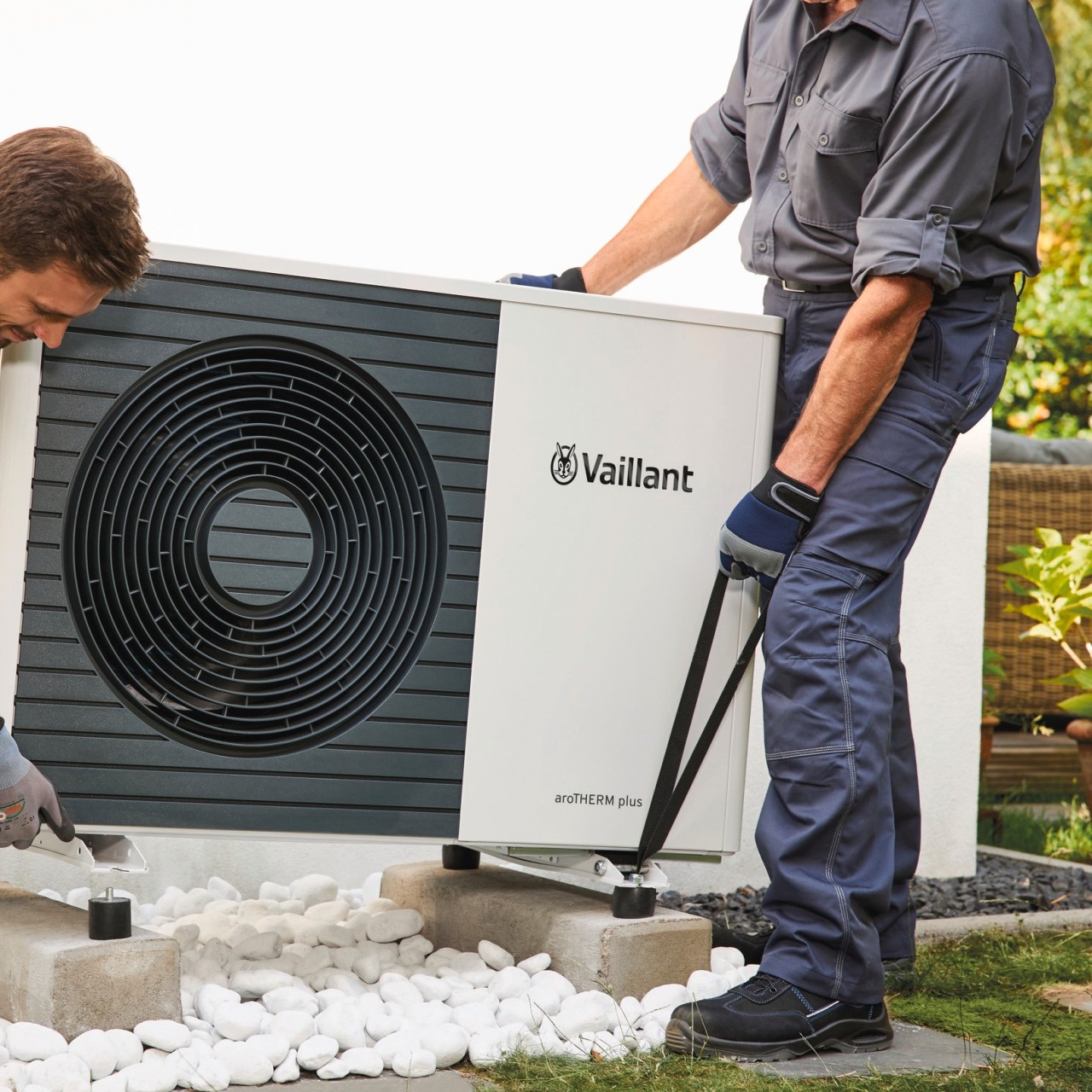 Heat pump system | Vaillant